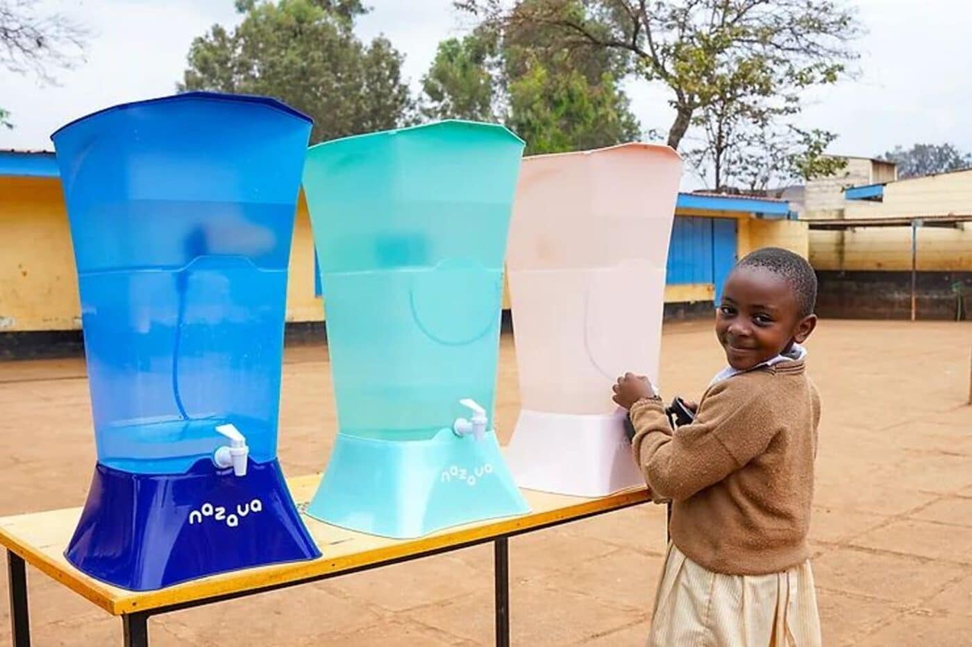 Game-changing water filter removes fluoride and bacteria from Kenyan ...